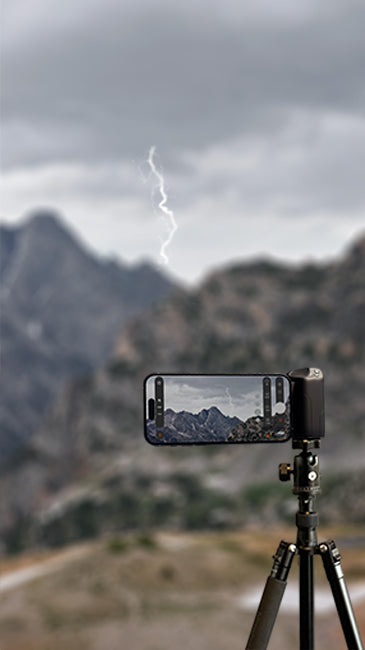 Spark - Ergonomic Smart Camera Grip for iPhone – MIOPS
